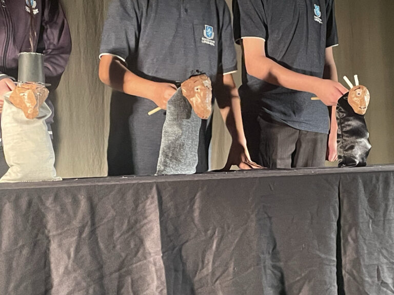 Un projet culturel inspirant à l’école secondaire Louis-Riel - Centre ...